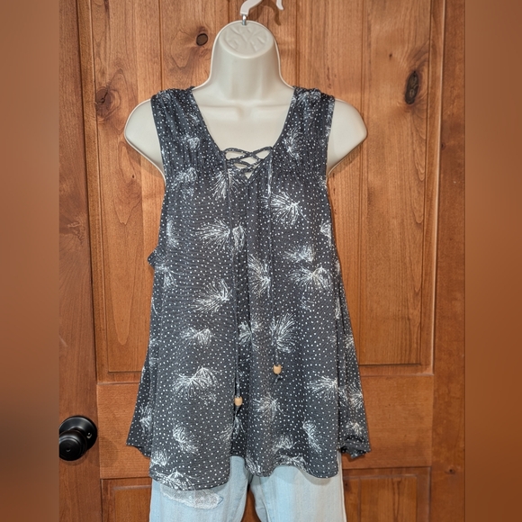 Maurices | Tops | Maurices Charcoal Top With White Floral Design | Poshmark